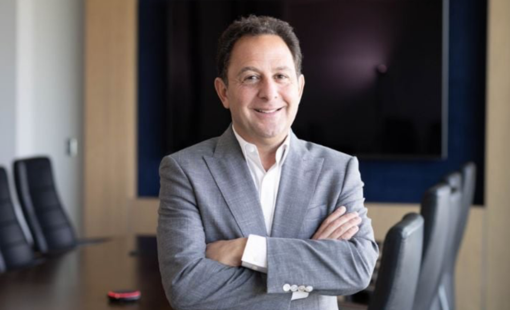 RIA moves: Creative Planning goes international with Baseline Wealth ...